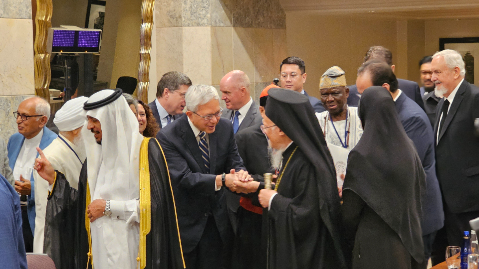 Elder Gong: Remember That AI Is Not—And Cannot Be—God - Add Faith